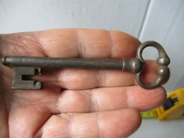 ANCIEN CLE CLEF Antique Old Key Alter Schlüssel Vecchia Chiave Llave ...