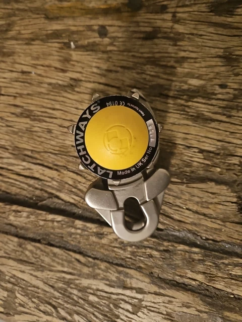 LATCHWAYS UNISTRUT FALL Arrest Device £333.12 - PicClick UK