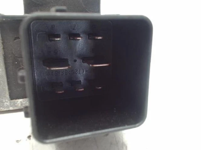 BOITIER DE PRECHAUFFAGE PEUGEOT EXPERT 2 598144 EUR 25,00 - PicClick FR