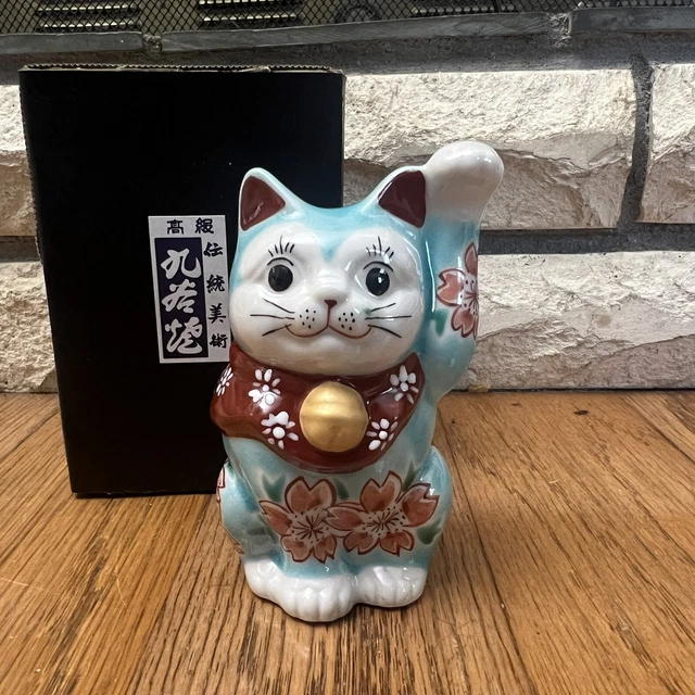 MANEKI NEKO JAPANESE lucky cat Kutani yaki porcelain Cute Flower Mori ...
