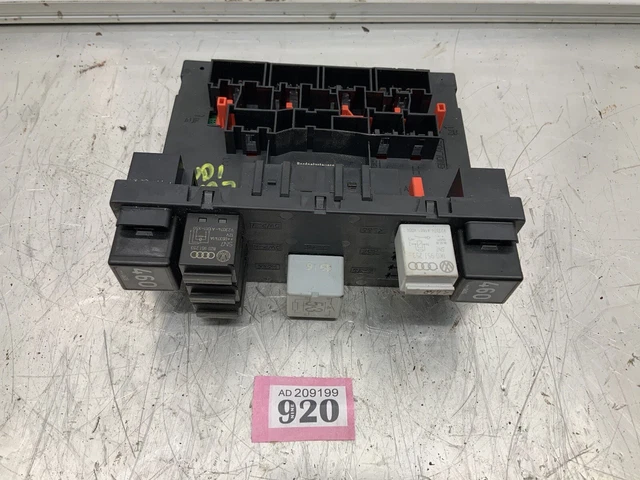 AUDI A3 8P Convenience Body Control Module BCM ECU 8P0907279F #920 £26. ...