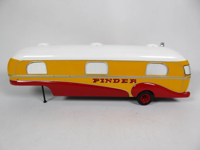 CIRCUS WAGON TRAILER Mobil Home - Pinder Circus - 1:43 diecast model ...