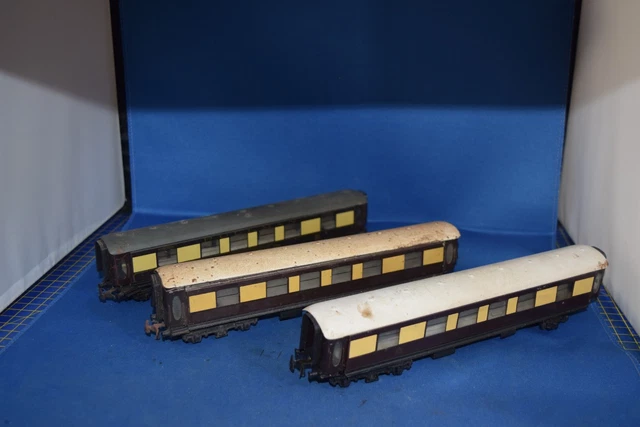 TRIX TTR 598/9 'Twix Twin' Pullman Coaches [3] (No Boxes) £9.00 ...