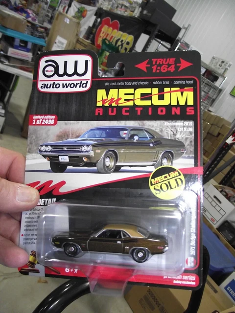 AUTO WORLD 1/64 1971 dodge challenger r/t bronze NIB EUR 12,56 ...