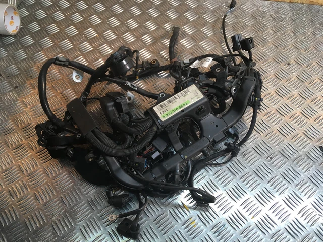 MERCEDES W211 CLASSE E Faisceau de Câbles Moteur E300 A2720106602 a2721502433 EUR 131,07 ...