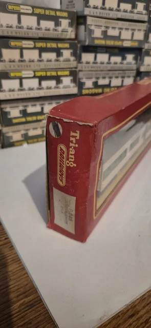 VINTAGE TRI-ANG RAILWAYS R248 OO Gauge RAMC Ambulance Coach £17.22 ...