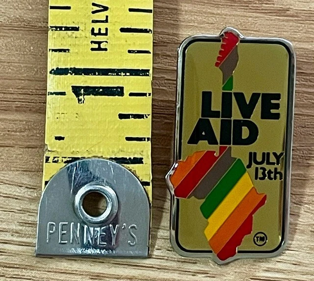 RARE VINTAGE LIVE Aid Foundation 1985 pin Freddie Mercury NEW £14.47 ...
