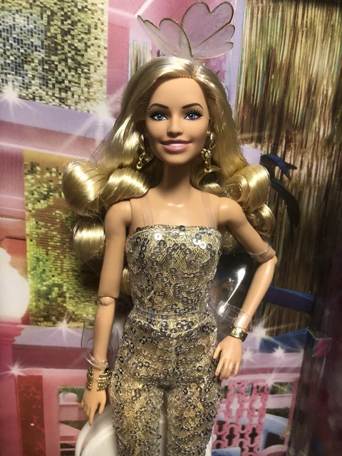BARBIE THE MOVIE Collectible Doll, Margot Robbie as Barbie Gold Disco ...