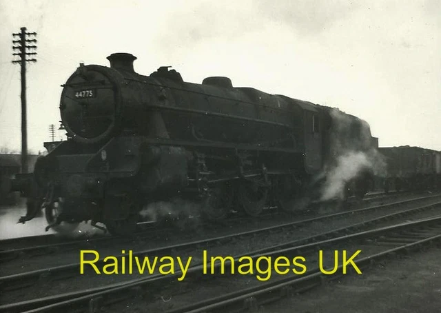 RAILWAY PHOTO - LMS Stanier Class 5MT or Black Five 4-6-0 No.44775 with ...