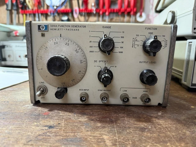 HP 3310A FUNCTION Generator EUR 130,00 - PicClick IT