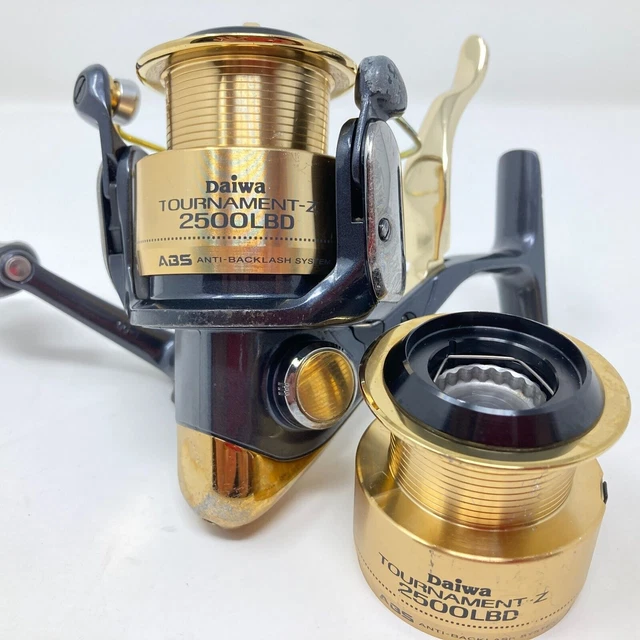 MULINELLO DA SPINNING Daiwa Tournament-Z 2500LBD Bobina da pesca in acqua... EUR 229,43 ...