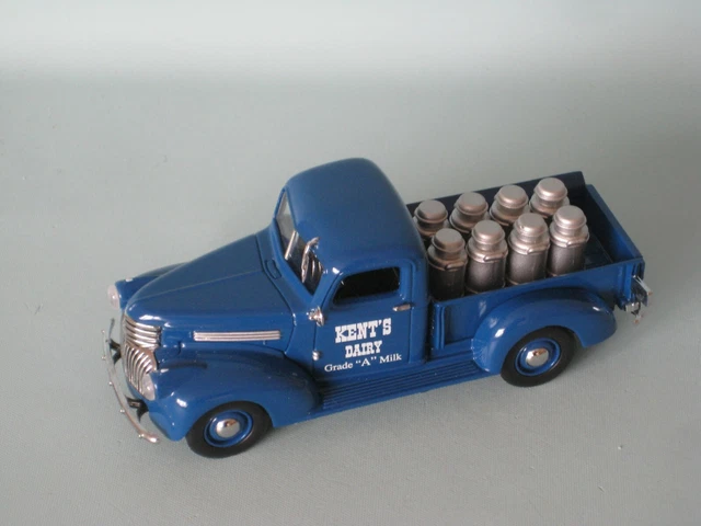 MATCHBOX YESTERYEAR 1941 Chevy Pick-Up Kent's Dairy Blue 1/43rd 110mm ...