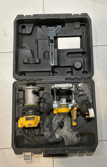 DEWALT D26204 240V 900W Fixed & Plunge Base 2-in-1 Router Kit £185.00 ...
