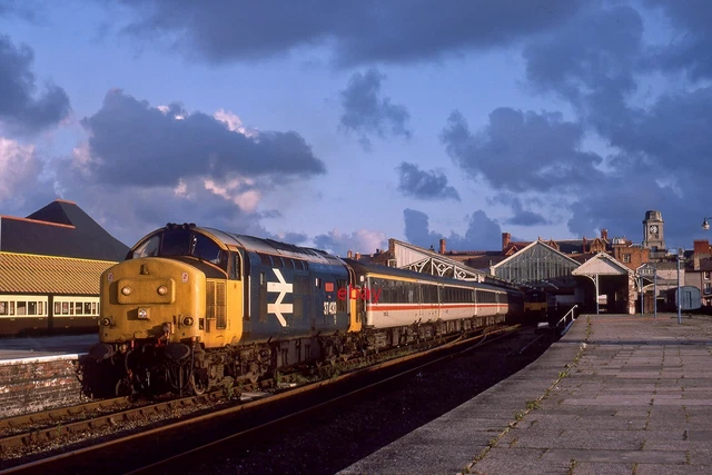 ORIGINAL 35MM SLIDE BR Class 40 no. 40120 at Bagillt +rights for use £3 ...