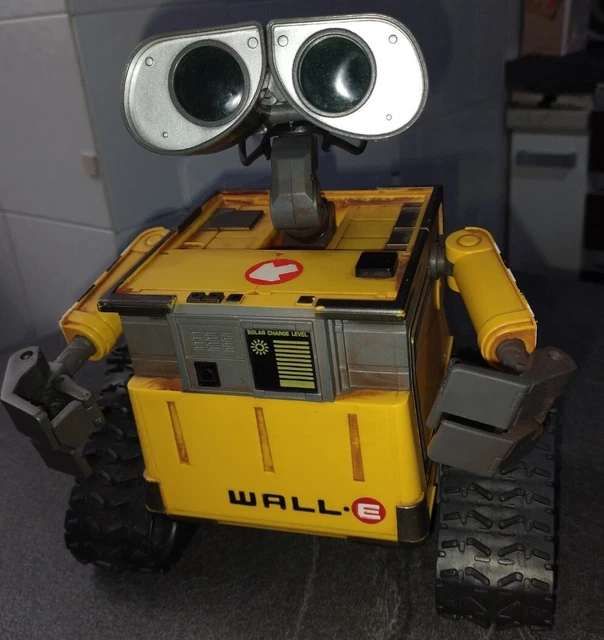 DISNEY PIXAR WALL-E Remote Control Thinkway toys collectors vintage ...