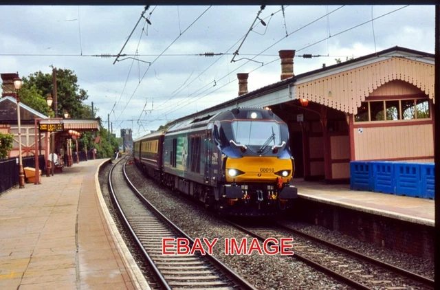 ORIGINAL 35MM SLIDE CLASS 68 LOCO NO 68016 FEARLESS AT HANWELL STATION ...