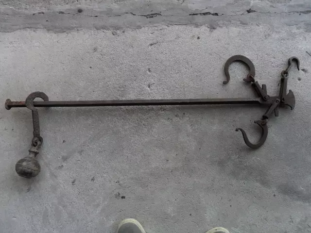 ANTICA STADERA BILANCIA Con Peso In Ferro Forgiato E Battuto A Mano ...