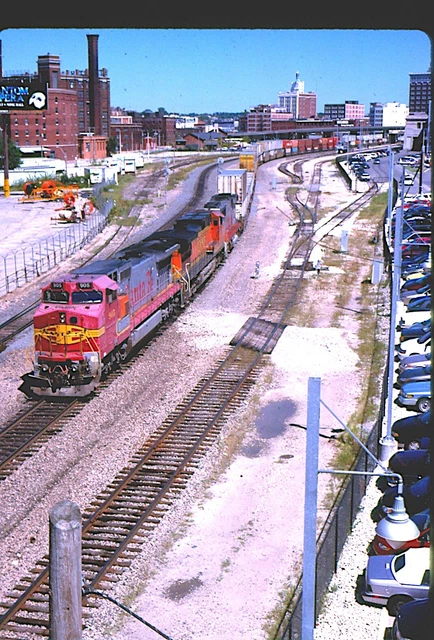 ATSF 905 C40-8W, Kansas City, 09/01 ; Kodachrome original EUR 6,50 - PicClick FR