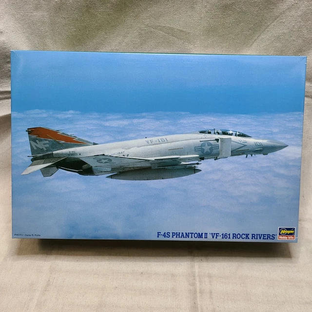 HASEGAWA 1/48 SCALE F-4S Phantom II VF-161 Rock Rivers Plastic Model ...
