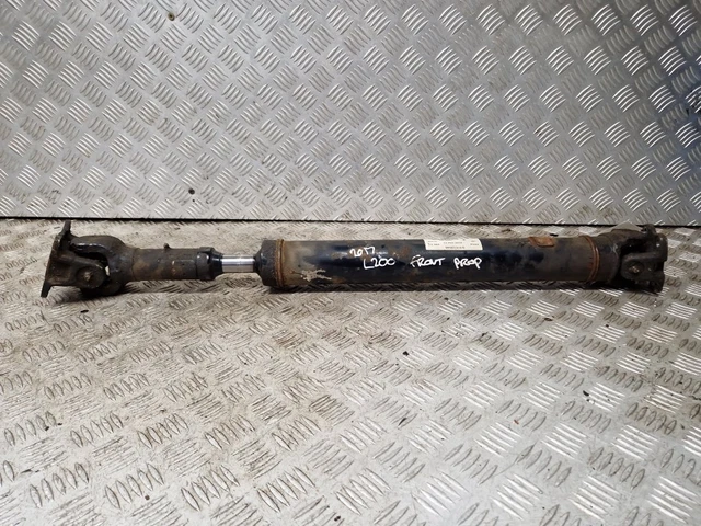 MITSUBISHI L200 PROPSHAFT Front Section 2.5 Di-D Titanium 2017 £110.00 ...