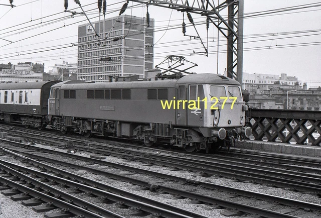 ORIGINAL RAILWAY PHOTOGRAPHIC negative Class 87 x 2 at Glasgow Central ...