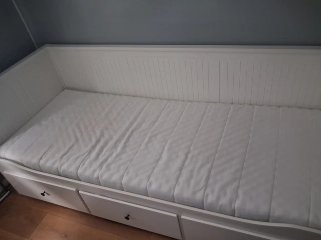 IKEA HEMNES DAYBED Frame, White, Wood, 3 Storage Drawers, 80x200 cm £36 ...