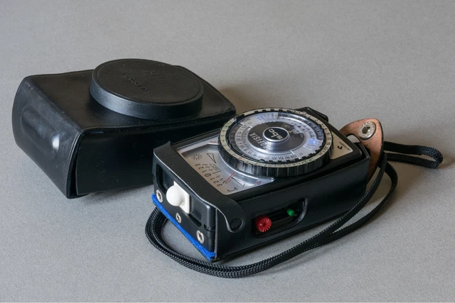 GOSSEN PROFISIX (US: Luna-Pro sbc) Light Meter | Posemètre photo EUR 60 ...
