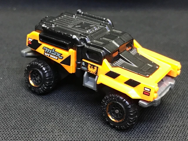 MATCHBOX RUMBLE RAIDER Scale 1:64 Collectable Vehicle EUR 4,30 ...