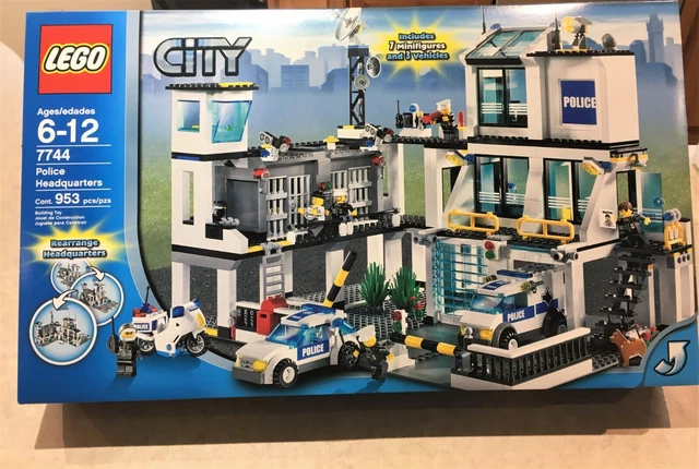 LEGO CITY POLICE Headquarters 7744 Station Car BRAND NEW Sealed Retired ...