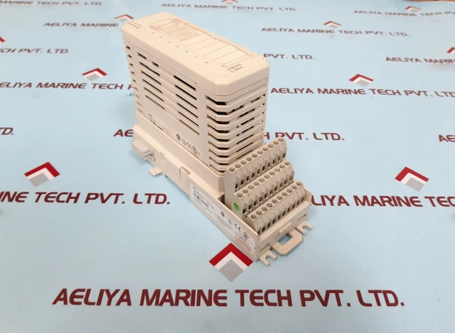 MODULE DE SORTIE Analogique ABB AO810V2 Avec Module Compact ...