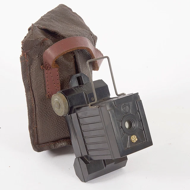 VINTAGE BAKELITE UNIVEX MODEL A MINATURE ART DECO FILM CAMERA MADE USA ...