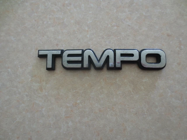ORIGINAL FORD TEMPO car plastic badge / emblem / / - - - ---- EUR 25,46 ...