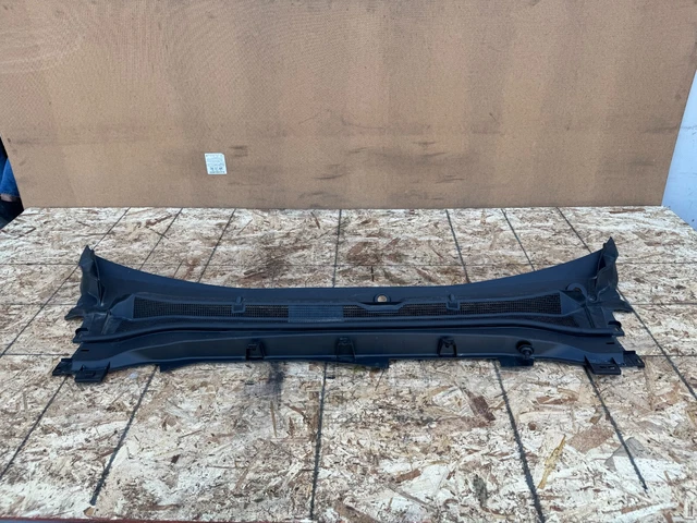 FORD MUSTANG MACH-E 2021-2024 OEM Avant Windshield Capot Bord Moulage ...