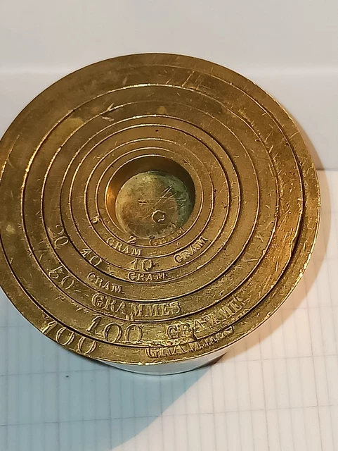 ANCIEN POIDS À godets en bronze – pile à godets marquée 500 Gramme ...