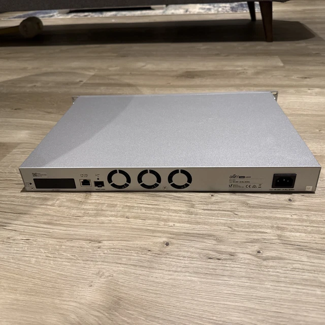 UBIQUITI UNVR UNIFI 4-Bay Network Video Recorder £224.30 - PicClick UK