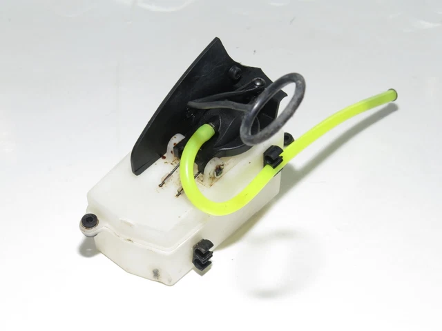 MBX-4718 MUGEN SEIKI MBX6 Nitro Buggy Serbatoio Carburante EUR 5,44 ... MBX-4718 MUGEN SEIKI MBX6 Nitro Buggy Serbatoio Carburante EUR 5,44 ...