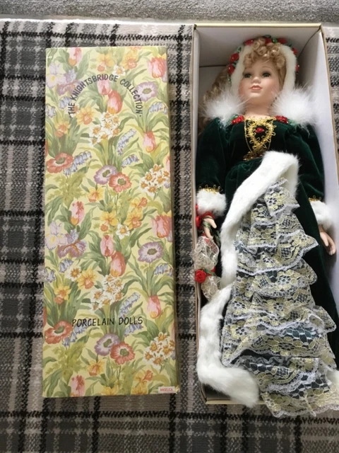 THE KNIGHTSBRIDGE COLLECTION- Boxed Porcelain Certificate of ...