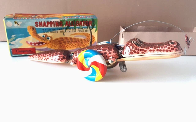 VINTAGE SNAPPING ALLIGATOR Wind Up Tinplate Toy, boxed, working ...