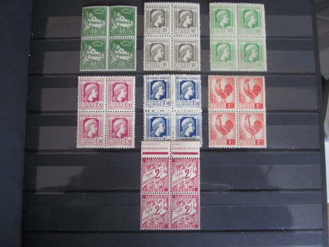ALGÉRIE LOT DE 7 blocs de 4 timbres neufs** . Cote 26 €. TTBE. A voir ...