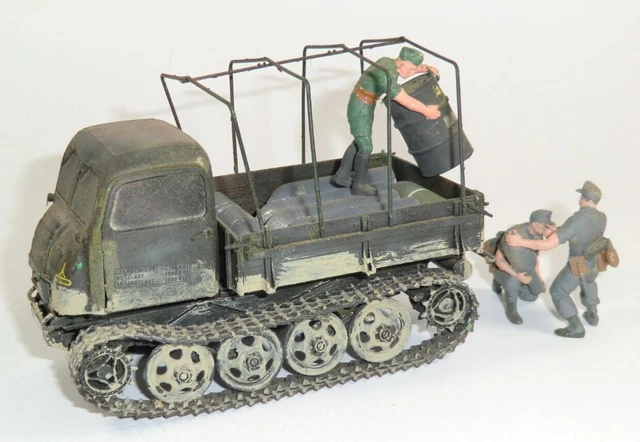 STEYR RAUPENSCHLEPPER, WEHRMACHT, WWII, 1:35, gebaut/bemalt, f. Bastler ...