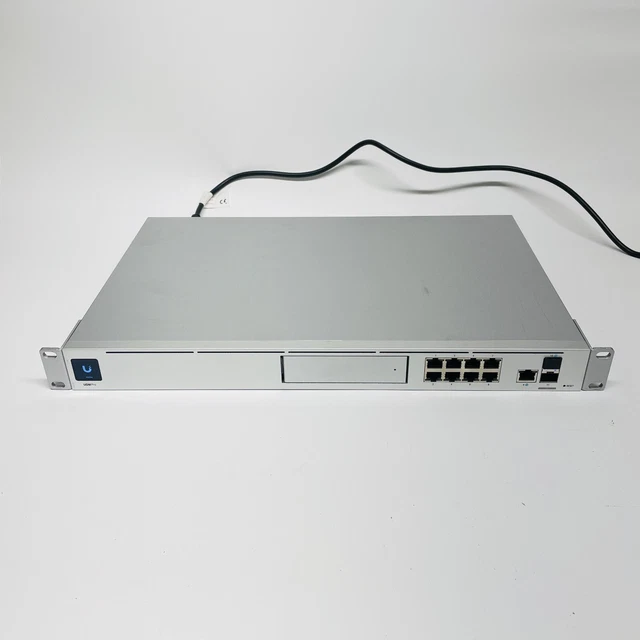 UBIQUITI NETWORKS UNIFI UDM-Pro Dream Machine Pro Network Switch ...