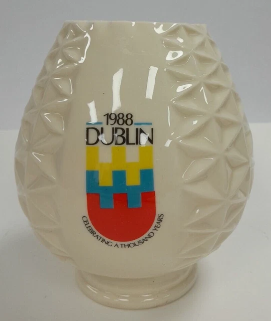 VINTAGE IRISH PARIAN Bone China Donegal 1988 Dublin Millennium Vase E36 ...