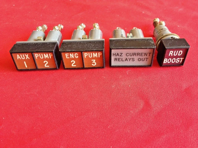 BOEING 707 COCKPIT Warning Lights Set of Seven - All look to be in ...