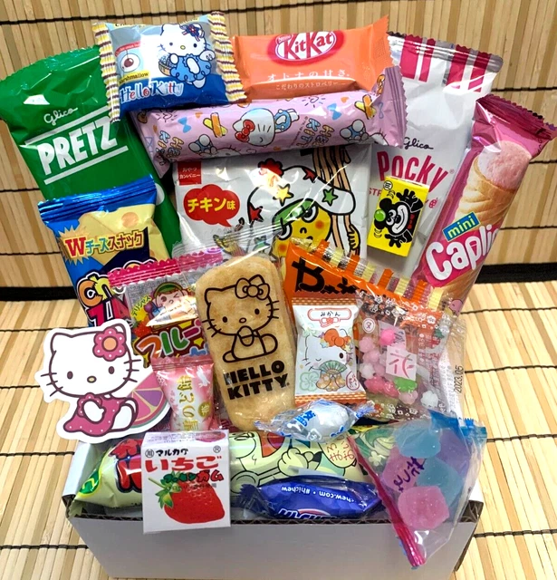 HELLO KITTY SNACKS & Candy inside 20 piece Dagashi Gift Box Japanese ...