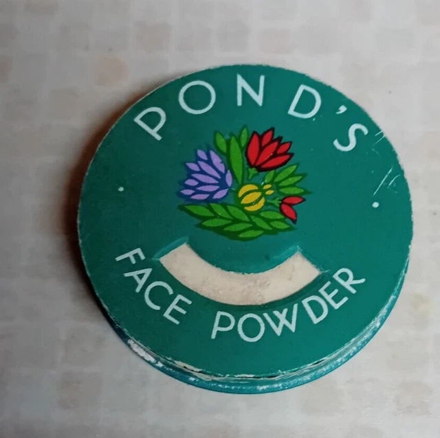 VINTAGE POND'S FACE Powder 1940's Wartime Pack never Opened. VGC EUR 13 ...