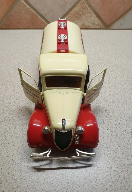 HACHETTE COLLECTION CAMION Citerne Ford V8 Solido Echelle 1/19E EUR 30,00 - PicClick FR