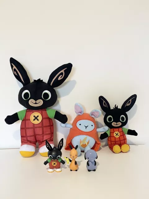 CBEEBIES BING BUNNY Bundle Plush Talking Bing With Figures £11.99 ... CBEEBIES BING BUNNY Bundle Plush Talking Bing With Figures £11.99 ...