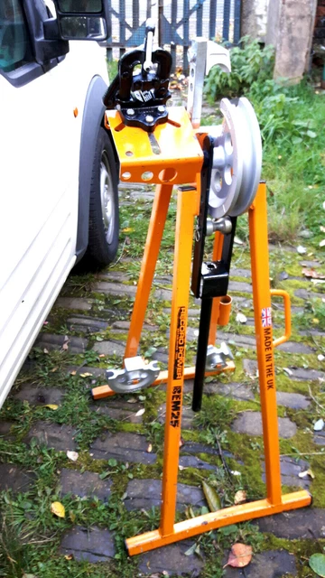 L@@K = RECORD Hilmor Conduit Pipe Bender Pv1 Vice 25Mm 20Mm 16Mm ...