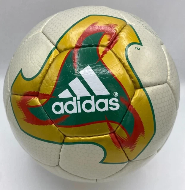 ADIDAS FEVERNOVA FOOTBALL Fifa World Cup 2002 Official Match Soccer ...