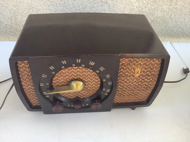 VINTAGE ZENITH AM/FM Tube Radio Model #S-17366-Working $188.27 ...